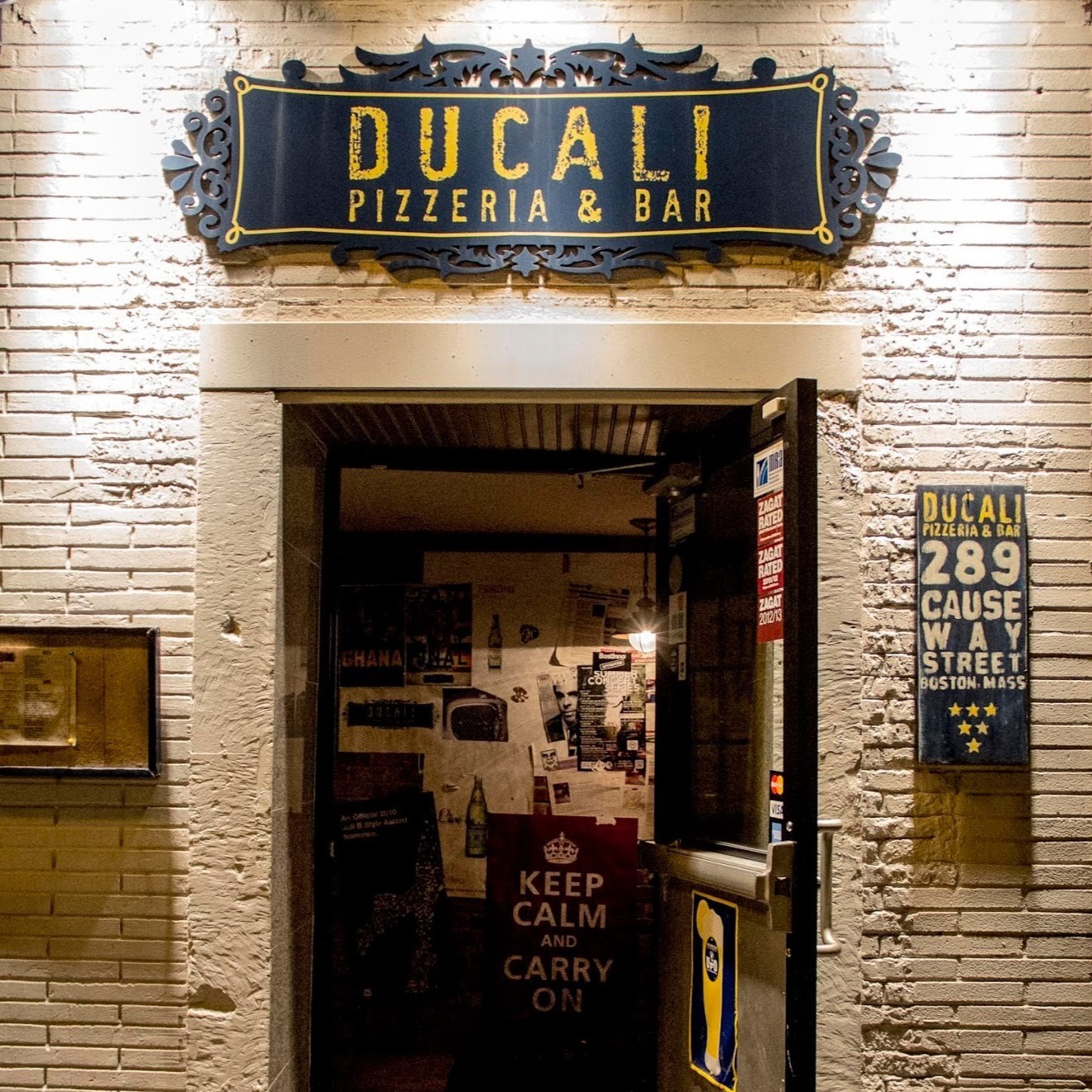 Ducali Pizzeria & Bar | Boston Pizza