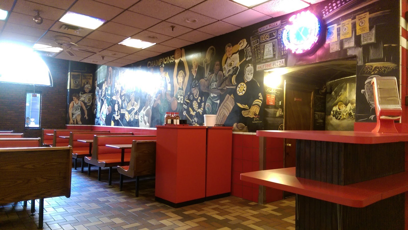 Halftime King of Pizza | Boston Pizza