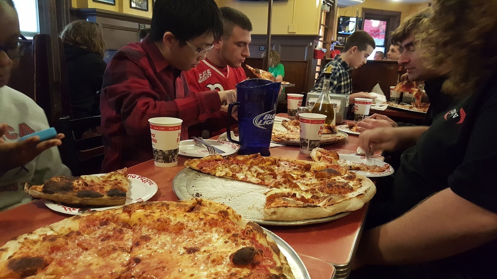 Regina Pizzeria | Boston Pizza