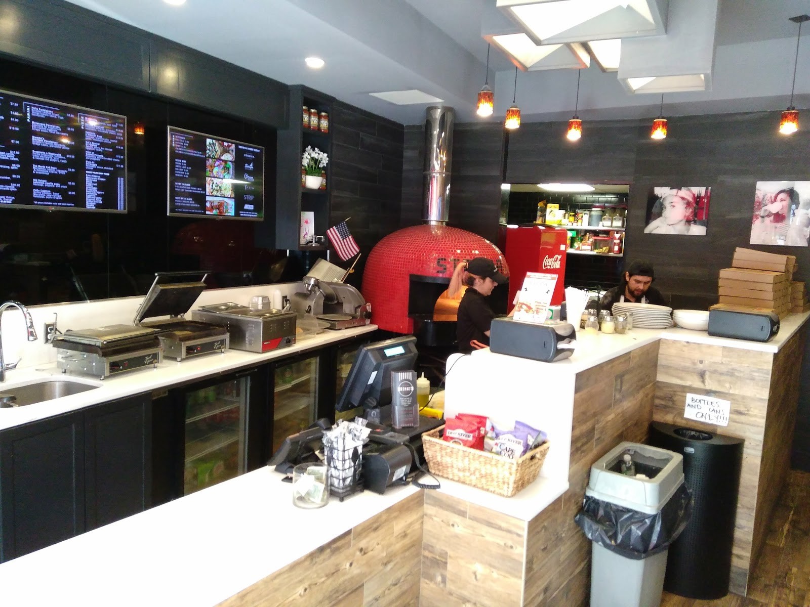 Rina's Pizzeria & Cafe | Boston Pizza