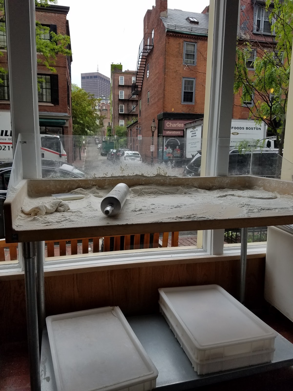 The Upper Crust Pizzeria | Boston Pizza