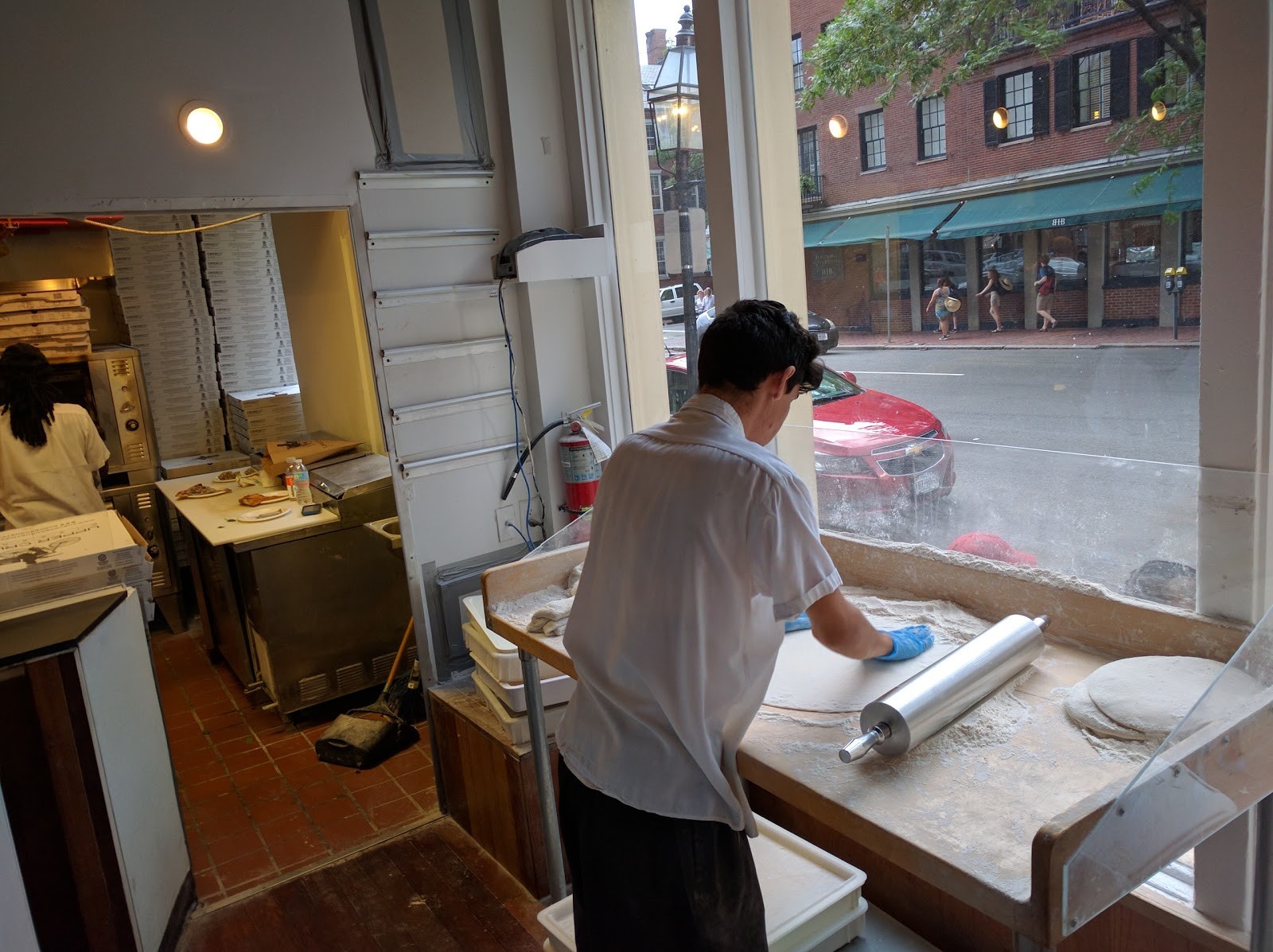 The Upper Crust Pizzeria | Boston Pizza